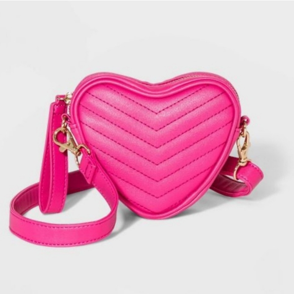 wild fable | Bags | Wild Fable Mini Quilted Heart Crossbody Bag Pink ...